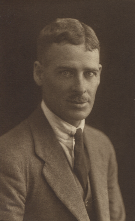 Ralph Munday - ArchivesWiki